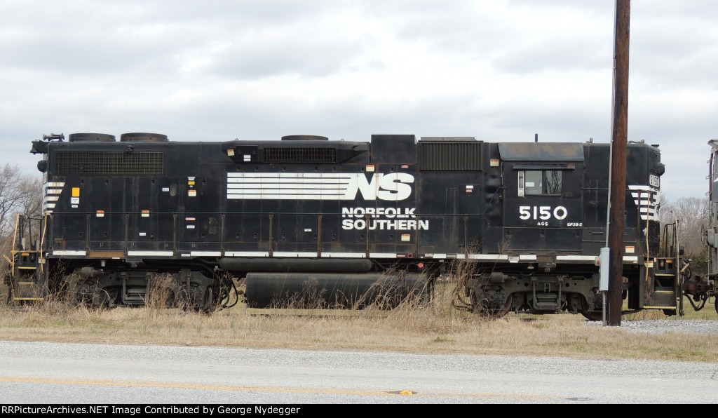 NS 5150 / GP38-2 High-Hood